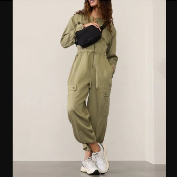 Athleta | Pants & Jumpsuits | Athleta Green Utility Jumpsuit With ...